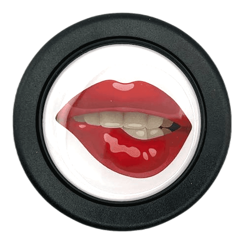 Red Lips Horn Button – Tomu-Store.com